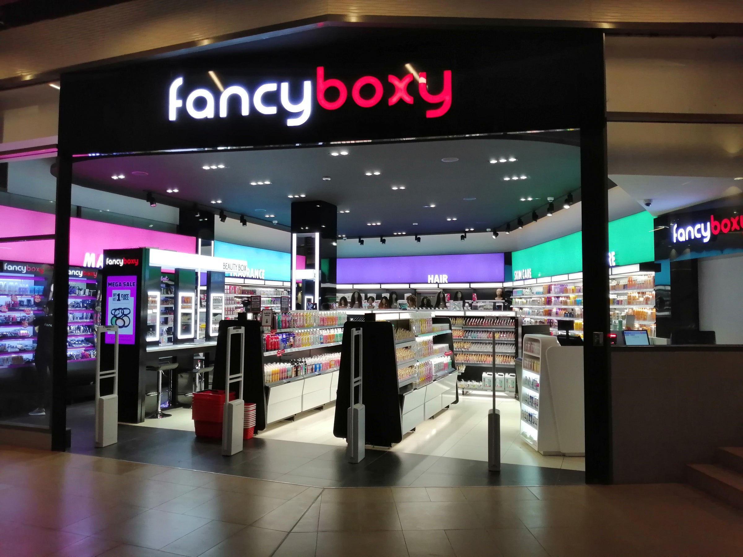 FancyBoxy | Be Bold, Be Strong, Be FancyBoxy. – FANCYBOXY